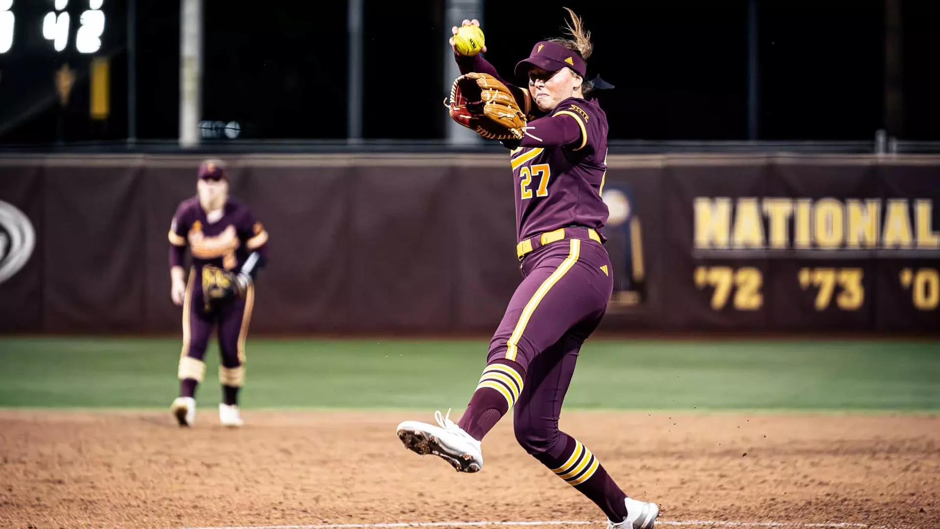 Ho-Ching, Lauppe Lead Softball to Upset of No. 21 Oregon to Open ...
