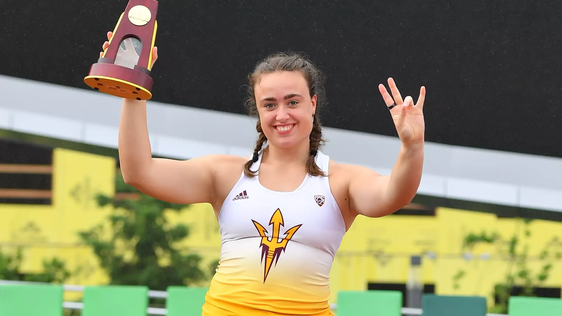 Van Klinken Defends Discus Title, Women Finish 8th - Sun Devil Athletics