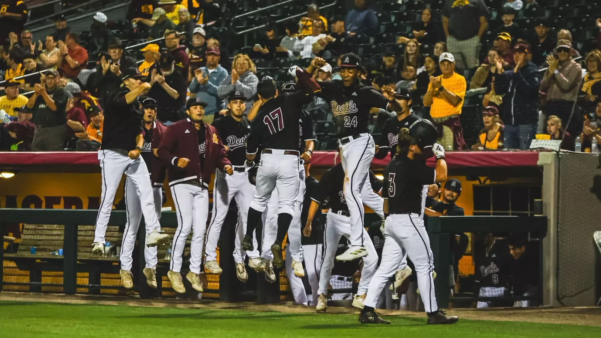 Baseball Rolls Past Trojans in Series Opener - Sun Devil Athletics | ASU