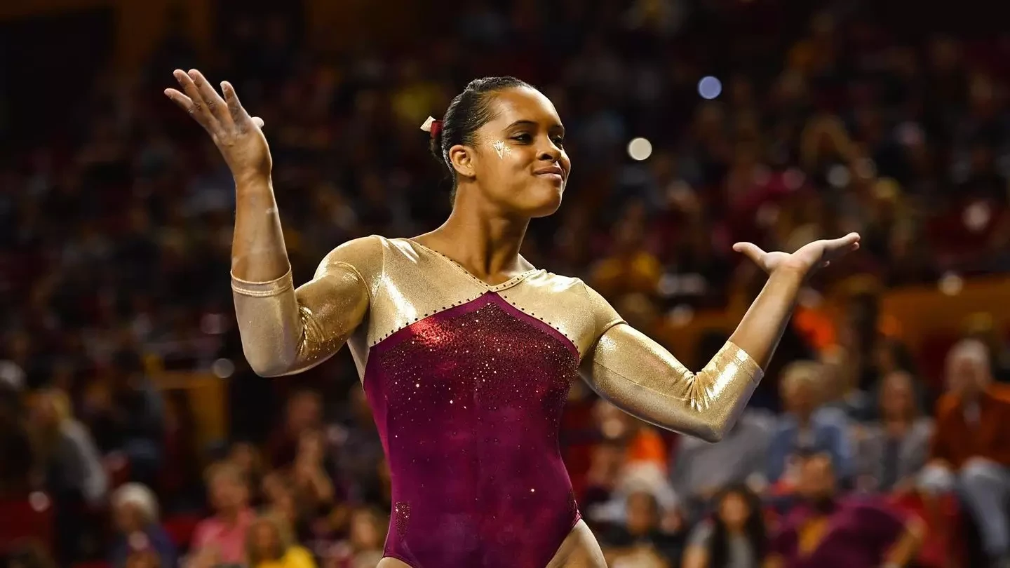 Leonard-Baker Wraps Up Stellar Freshman Campaign at Nationals - Sun ...