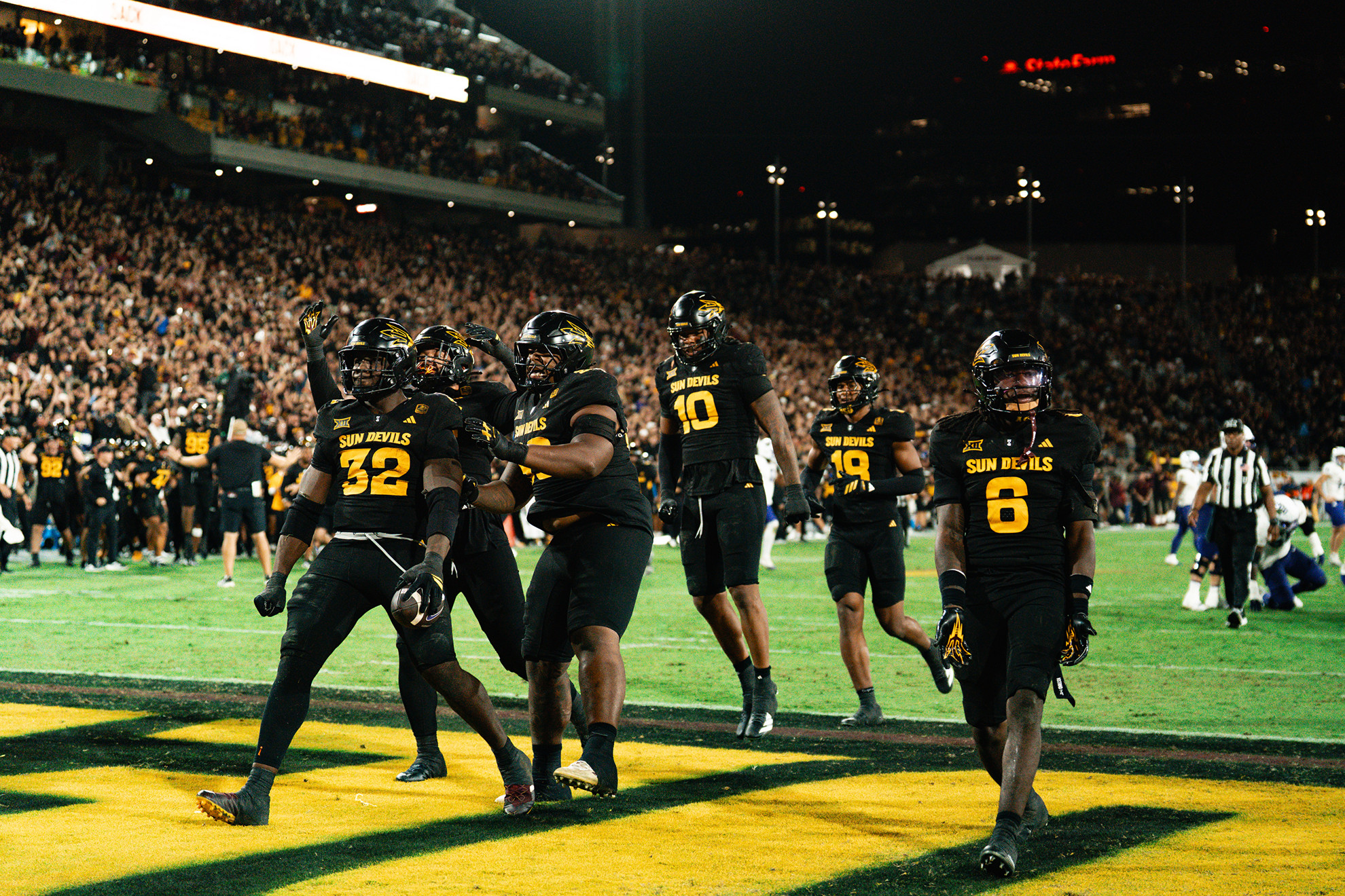 Dorbah, Gomez, Defensive Line receive weekly awards from Big 12 - Sun ...