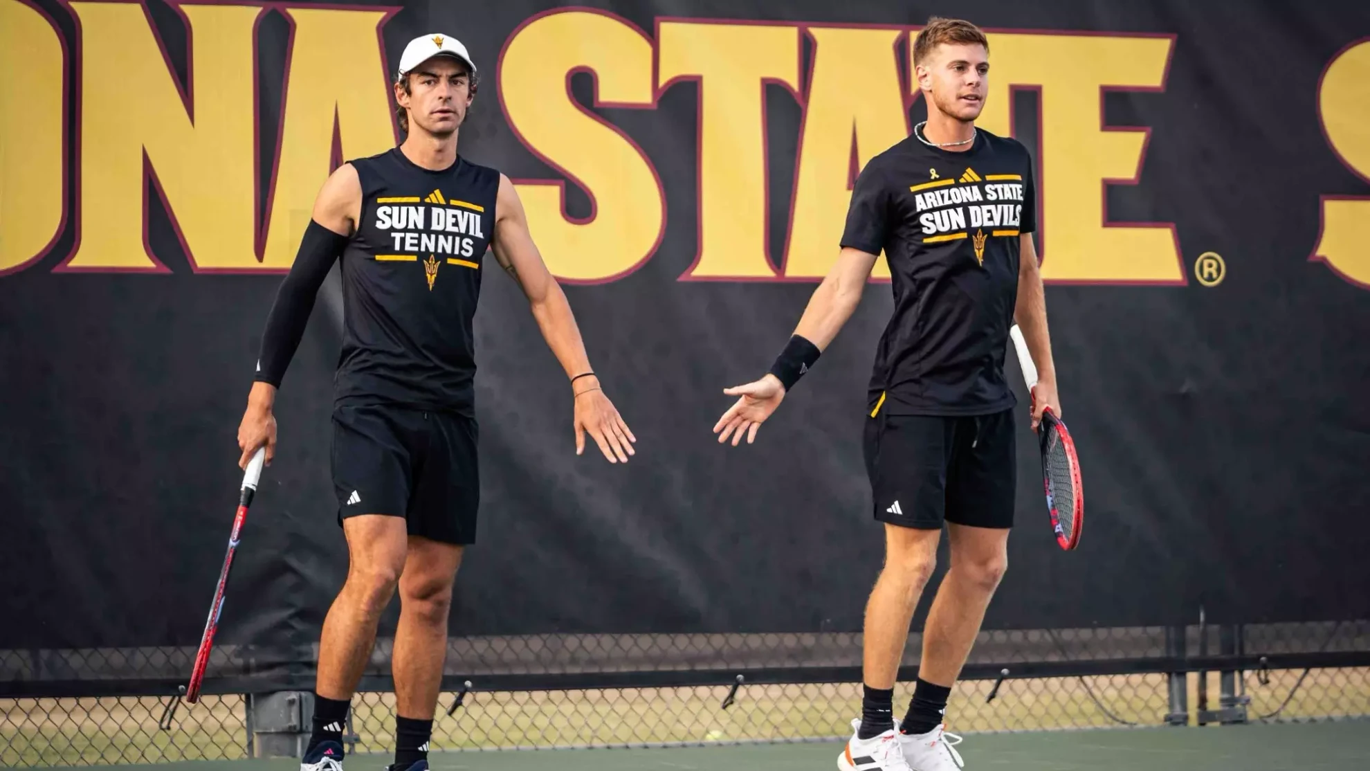 Men’s Tennis Celebrates Senior Day in Territorial Cup Matchup - Sun ...