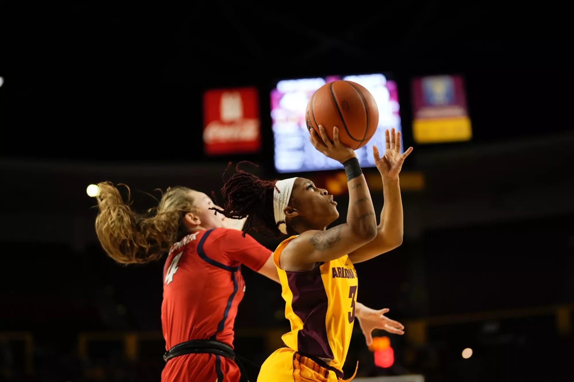 Skinner Reaches 1,000 Career Points in Loss to Arizona, 80-67 - Sun ...