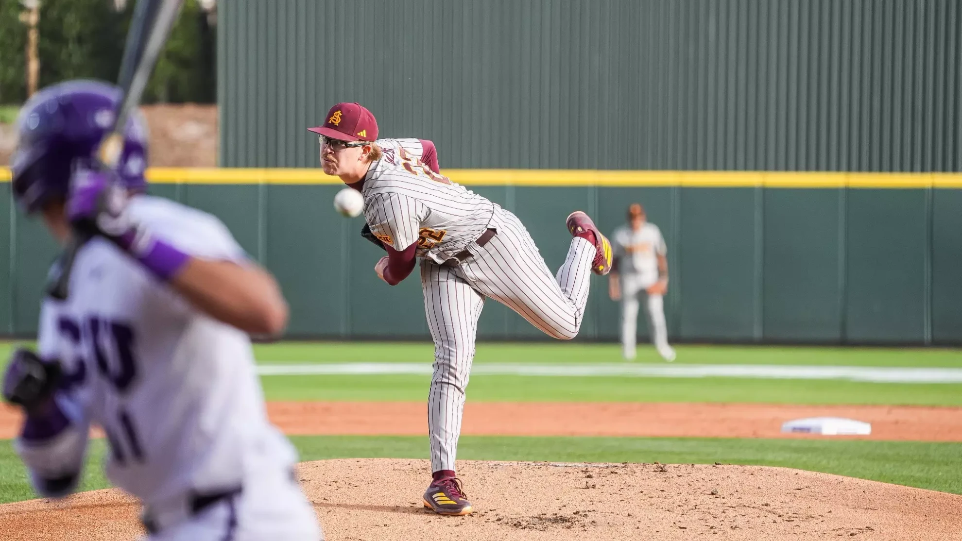 Bats Struggle in Baseball's 3-2 Loss in Big 12 Opener at TCU - Sun ...