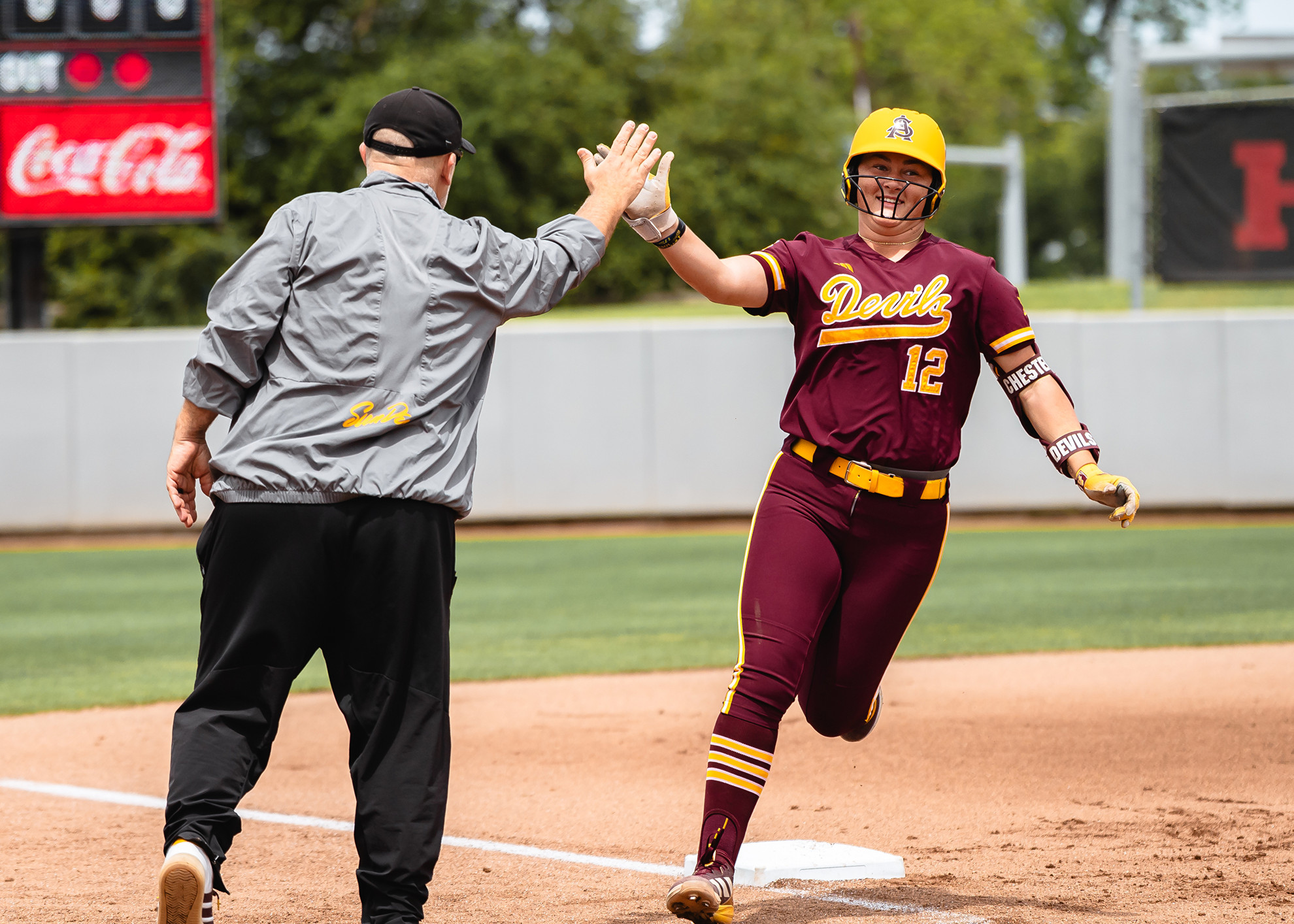 Cheddar Cheese: Chester slices Houston pitching as No. 25/RV Softball ...