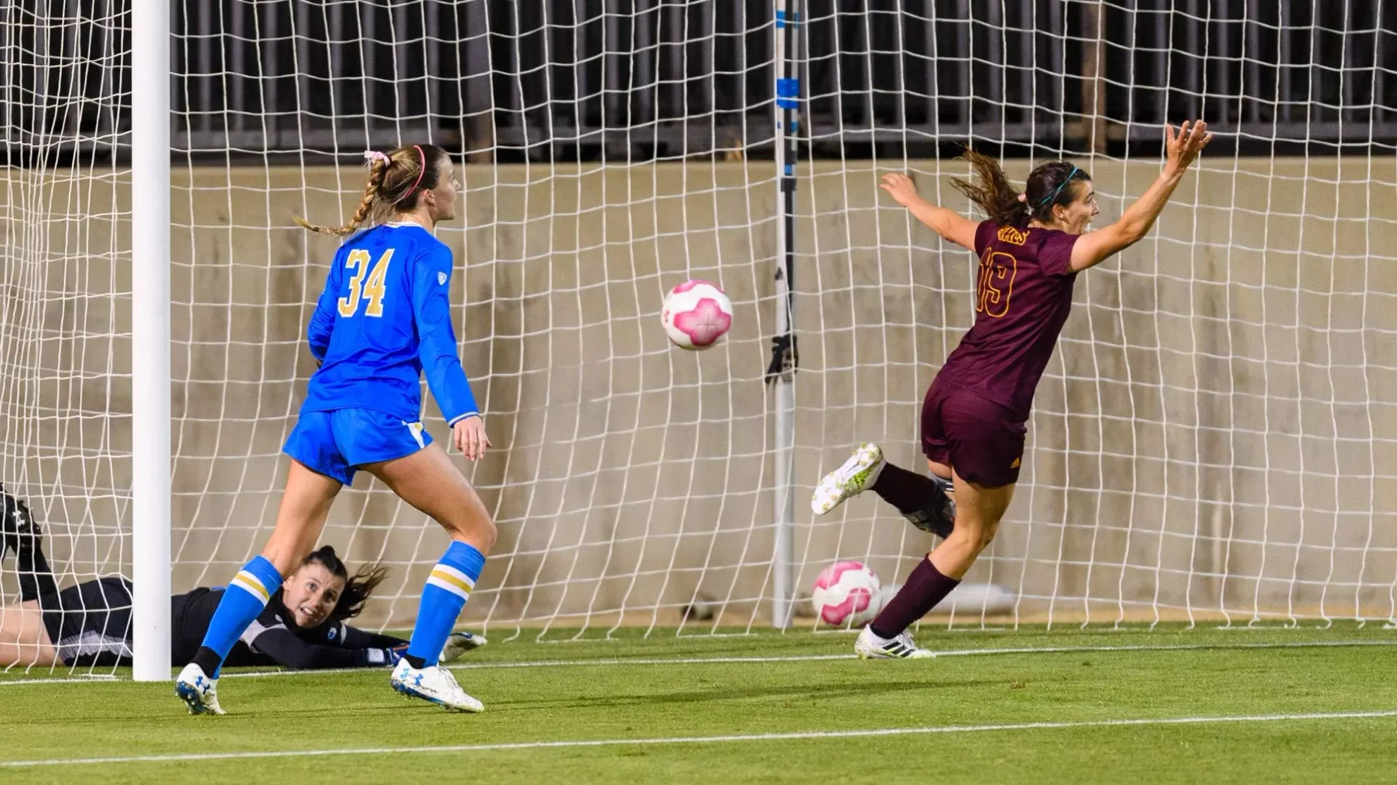 Sullivan is the Showstopper in Upset Win Over UCLA - Sun Devil Athletics